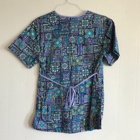 Cherokee | Tops | Small Cherokee Scrub Top | Poshmark
